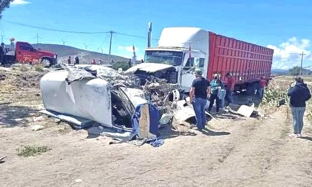 Un Muerto Y Dos Heridos Deja Choque Entre Ruta Y Tráiler En Esperanza